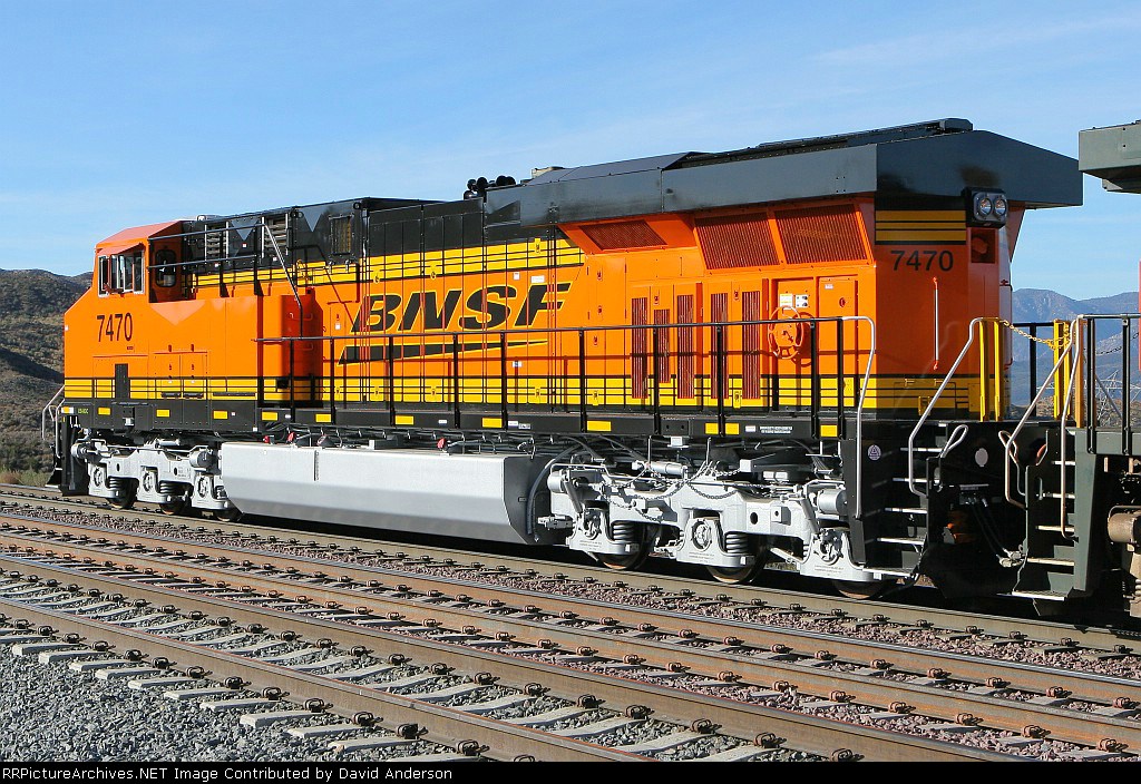 BNSF 7470